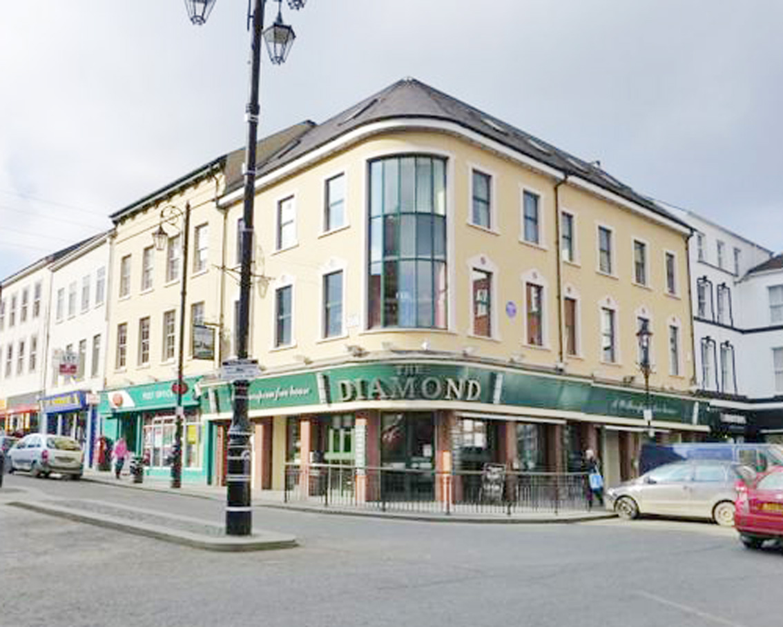 Wetherspoon Bar – The Diamond | Visit Bishop Street and the Fountain